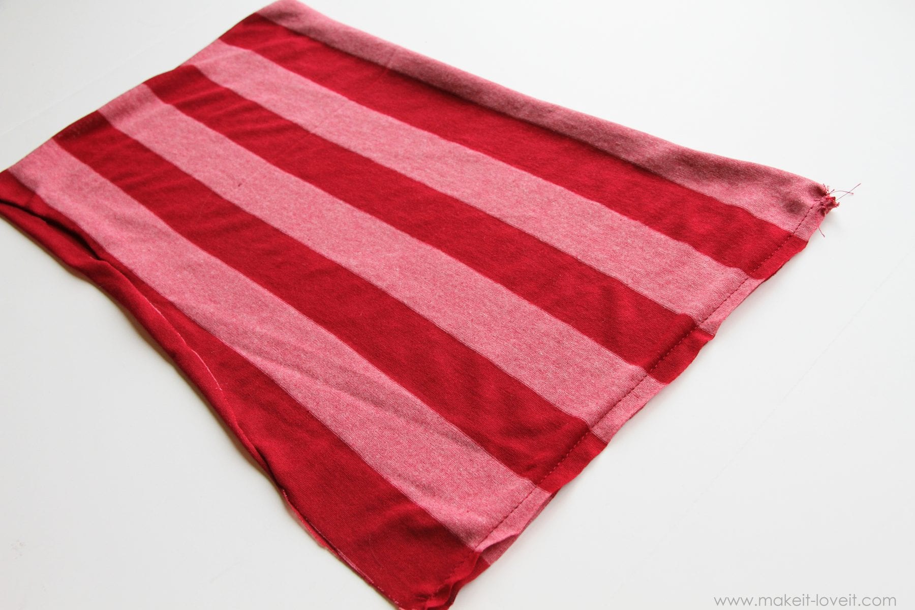 Make a Simple Top: Dolman Style with Banded Bottom | Make It & Love It