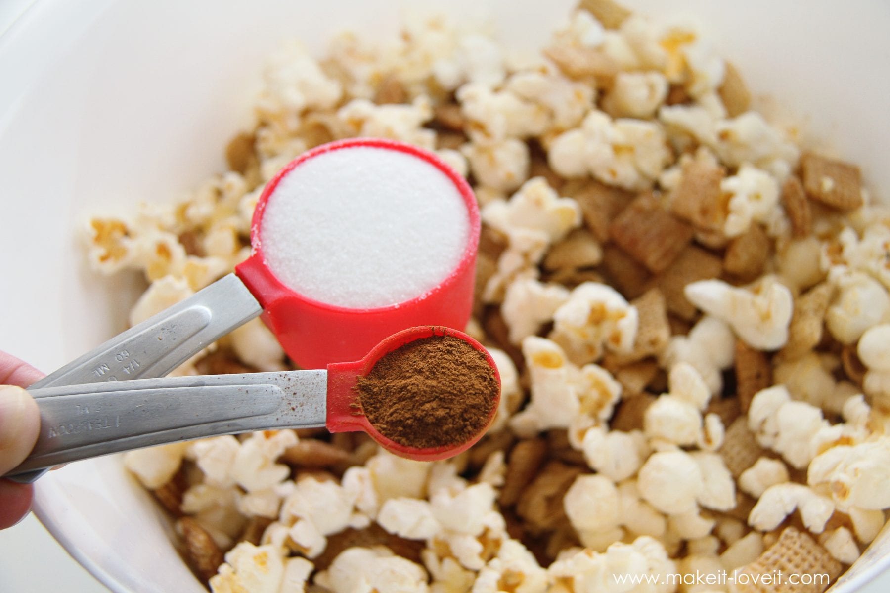 Cinnamon Popcorn & Chex Mix. Oh Yum. | Make It & Love It