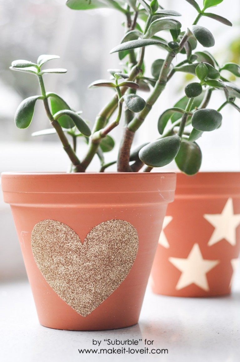 Getting Glitzy With Flower Pots - dress up your pots with glitter ...