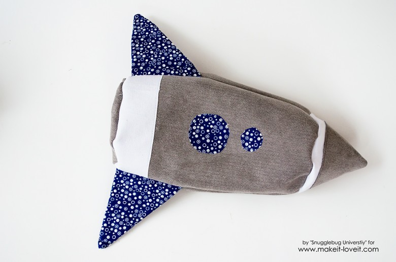 DIY Zippered Pouch Rocket Ship | Make It & Love It