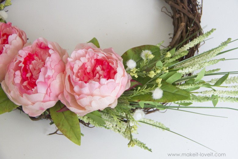 Make a {15-minute} Peony Spring Wreath | Make It & Love It