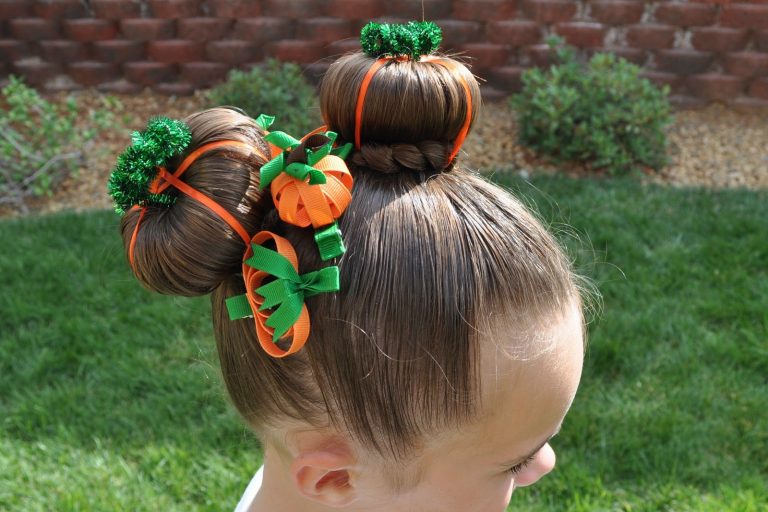 25 Crazy & Easy "Wacky Hair Day" Ideas for Girls (2018 Update!)